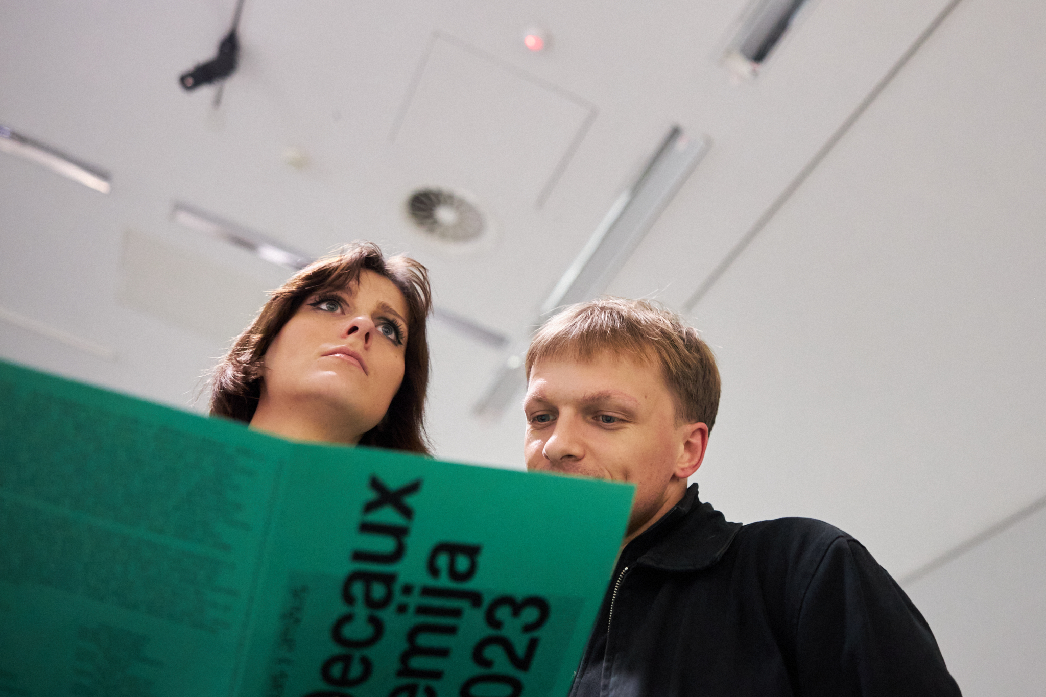 Atidaryta „JCDecaux premija 2023“ paroda „Mainais į amžius“